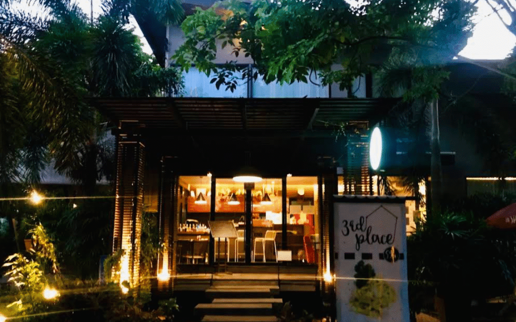 9 Coffee Net Cafe - Caffeine Spots