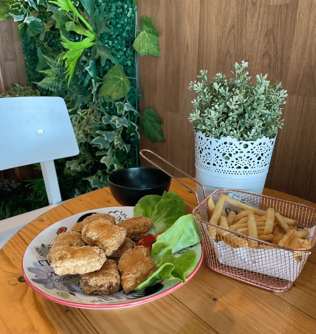 Luck Dee Cafe - Caffeine Spots